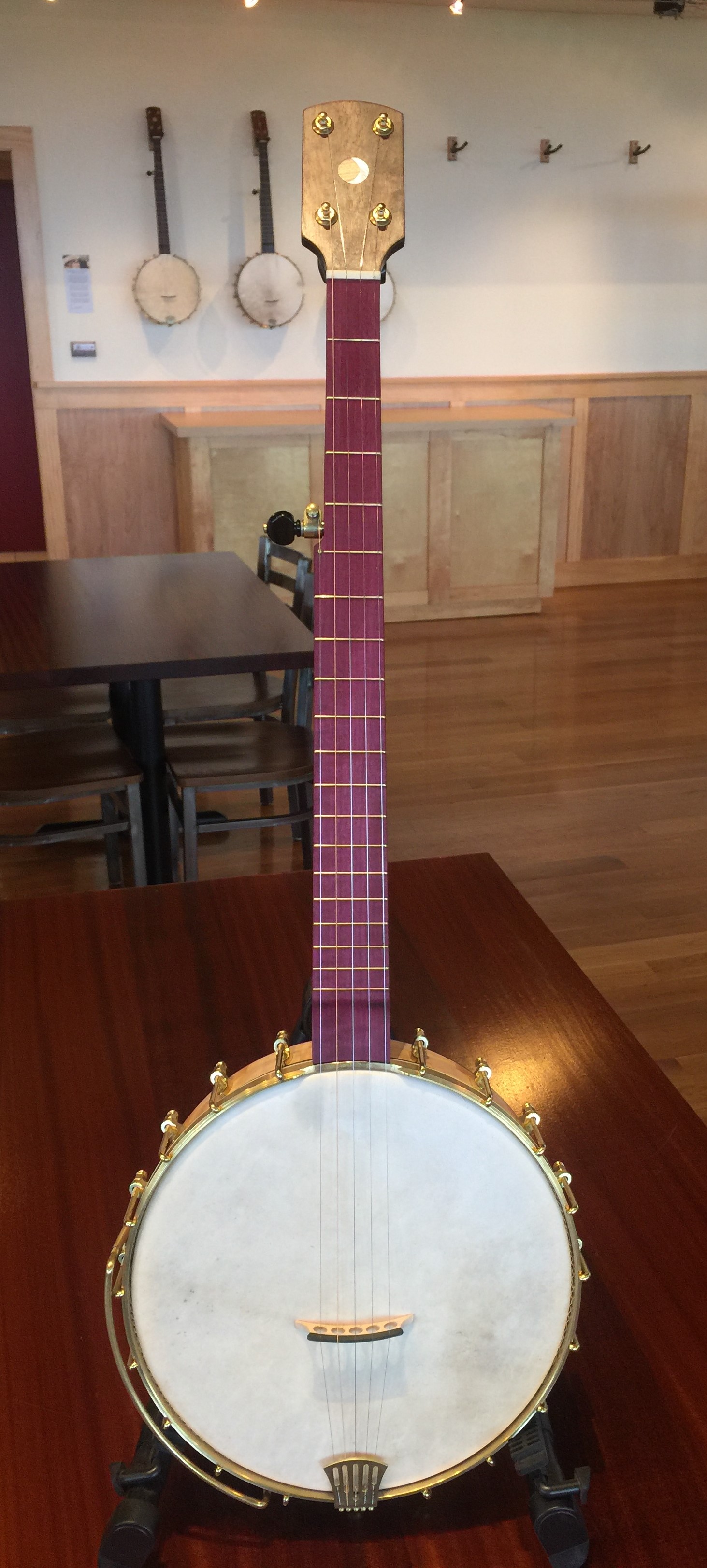 Banjo #015 – Curly Maple, Black Walnut, Purpleheart – Beartown Banjo