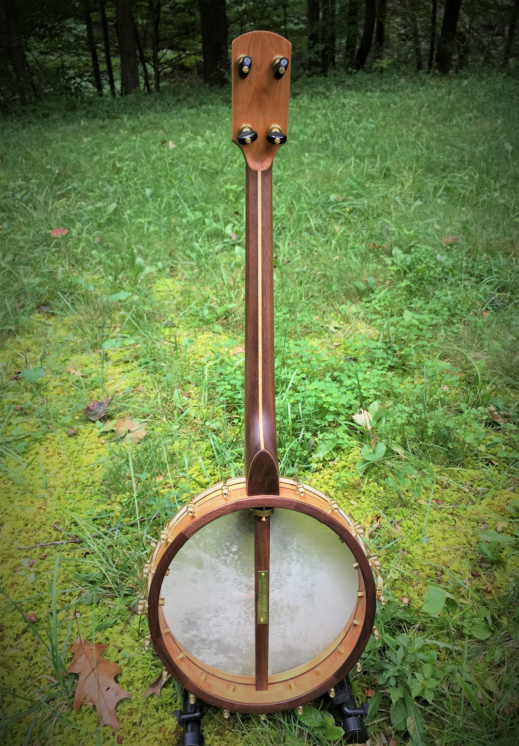 Banjo #017 – Irish Tenor – Cherry & Black Locust – Beartown Banjo